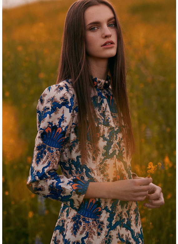 Picture of Holly Nicole