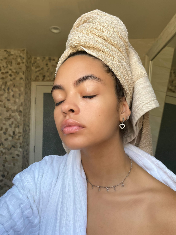 Raven Landis image