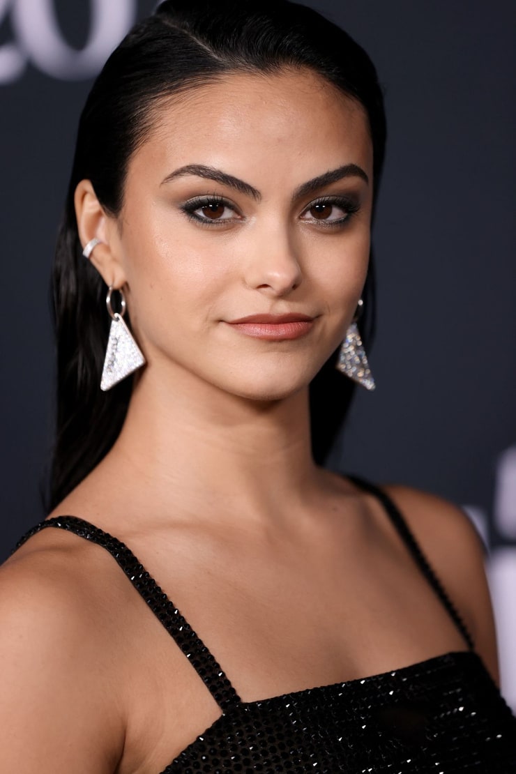 Picture of Camila Mendes