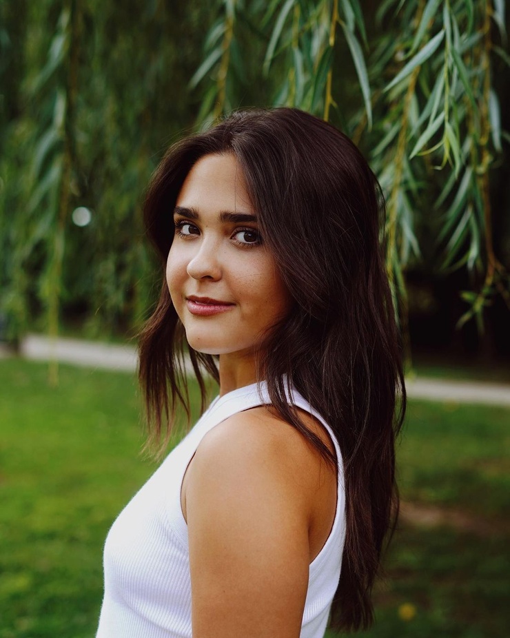 Image of Molly Jackson