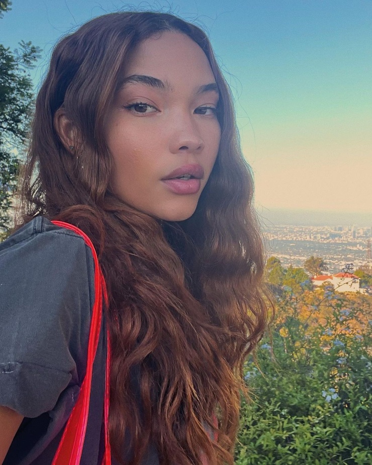 Picture of Ashley Moore (2)