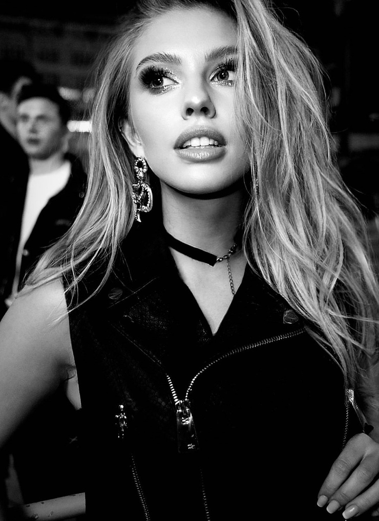 Picture of Alexa Breit