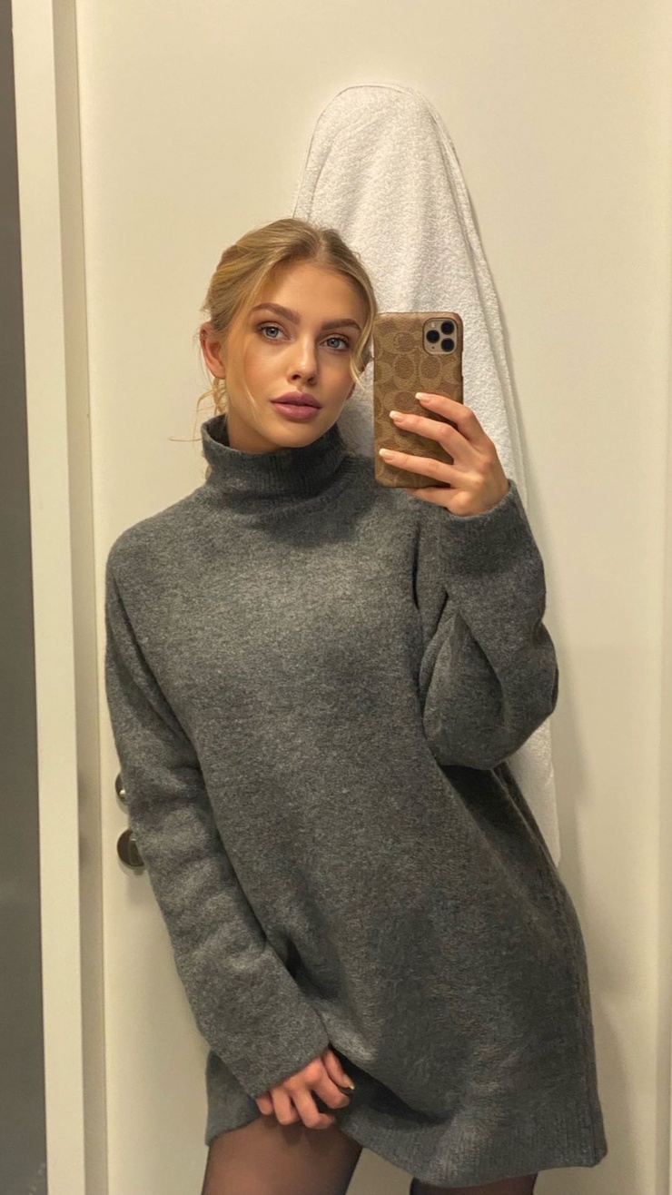 Image of Alexa Breit