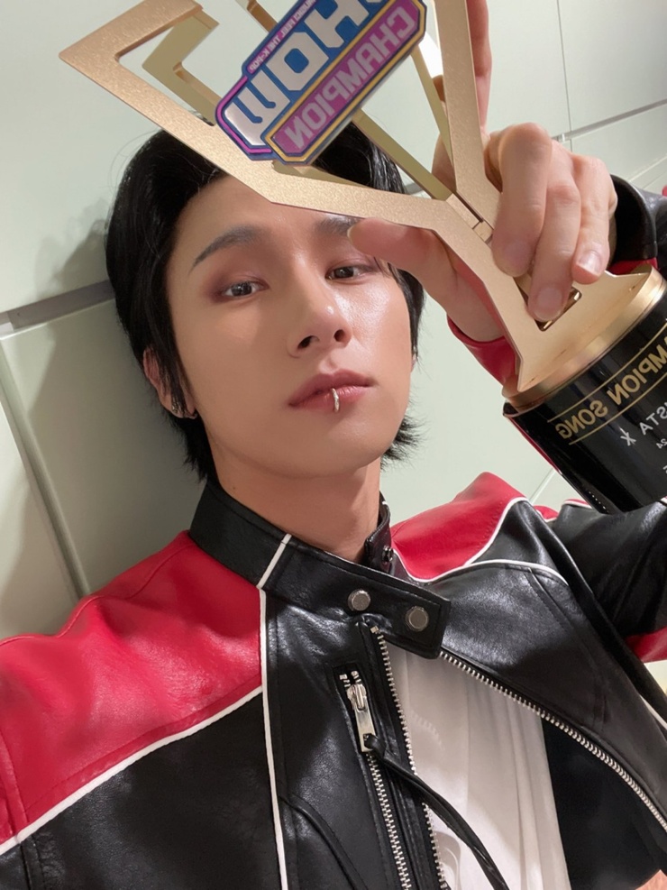 Picture of I.M (MONSTA X)