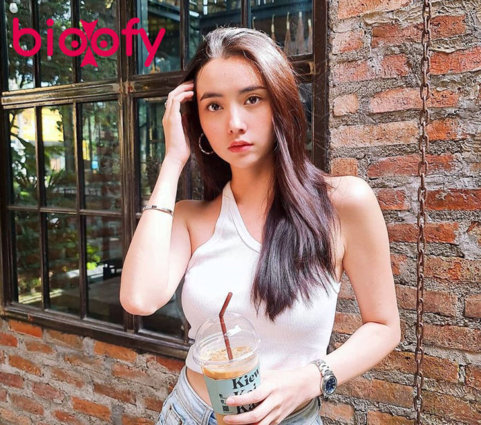 Picture of Mookda Narinrak