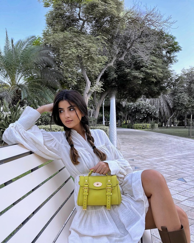 Picture of Ola Farahat