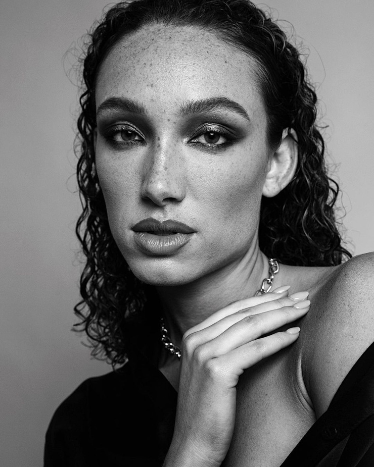 Ashley Marie Jones picture