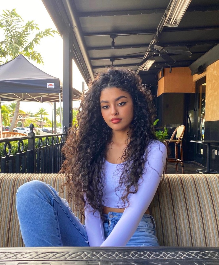 Picture of Sara Hamadeh