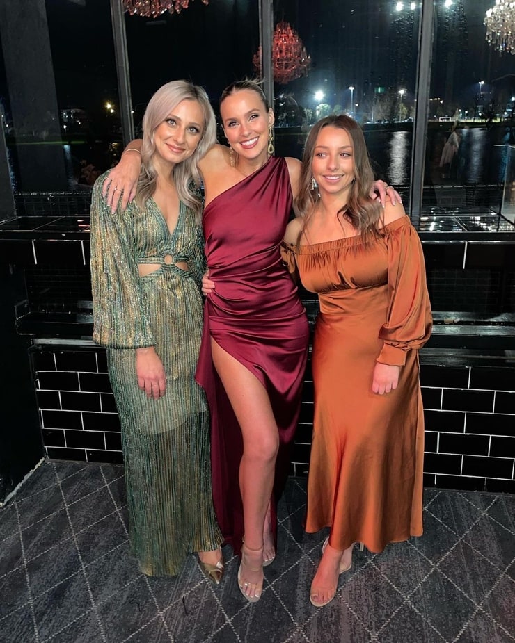 Picture of Alicia Banit