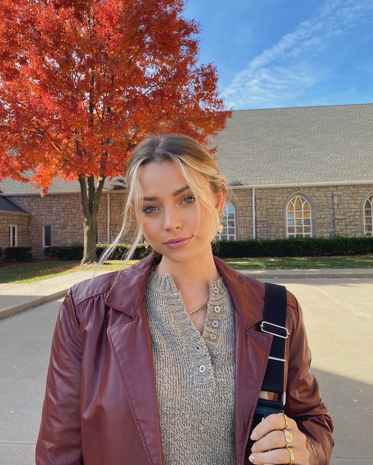 Saige Peterson image