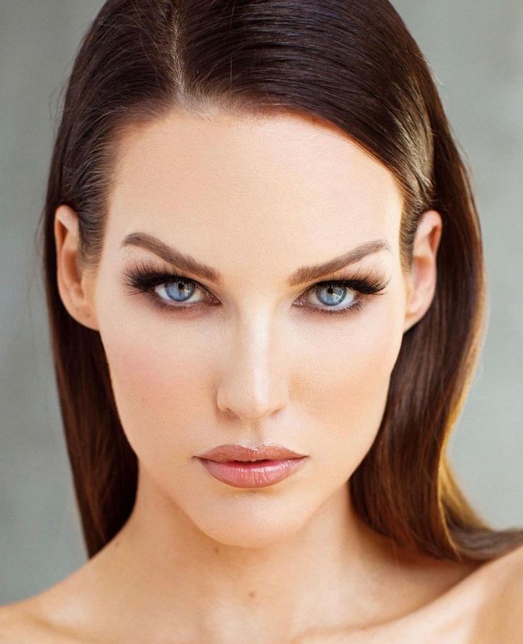 Picture of ashley anderson II