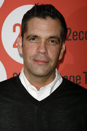 Picture of Nicky Katt