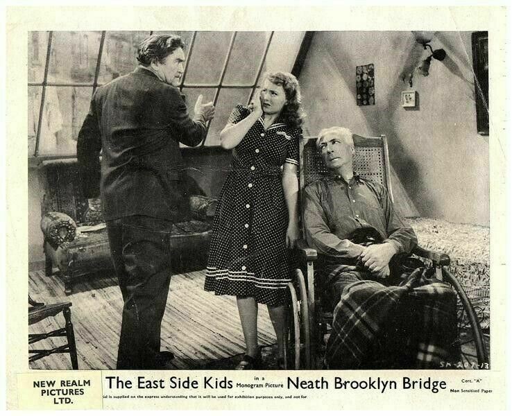 Picture of Neath Brooklyn Bridge