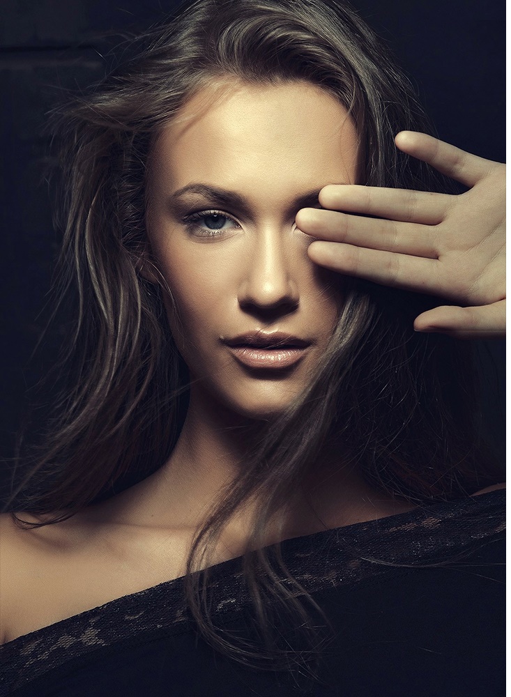 anastasia dimitrova image