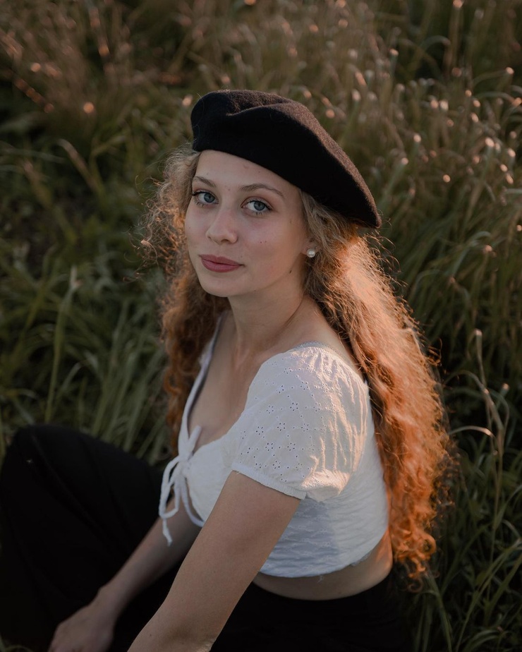 Picture of Chloé Thill