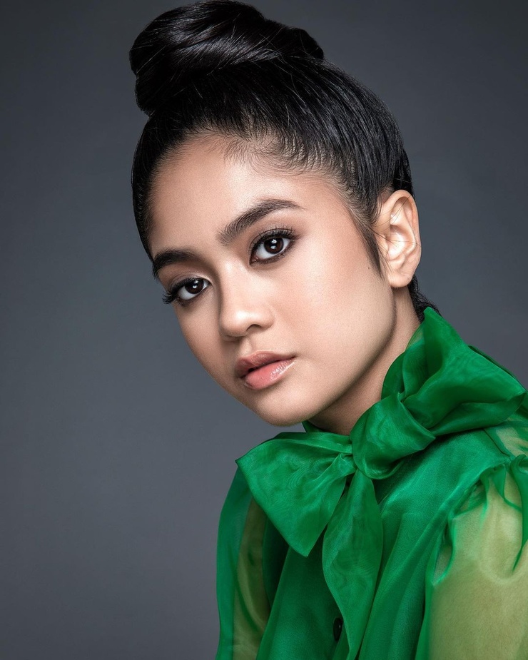 Picture of Asia Aragon