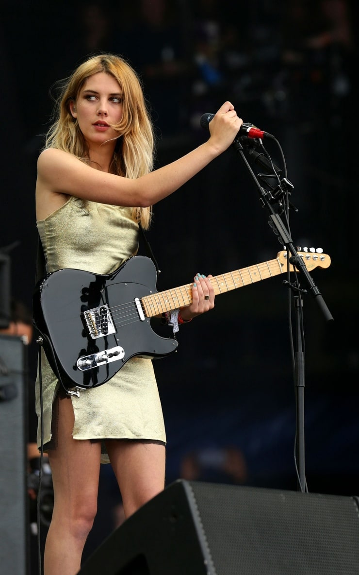 Ellie Rowsell image
