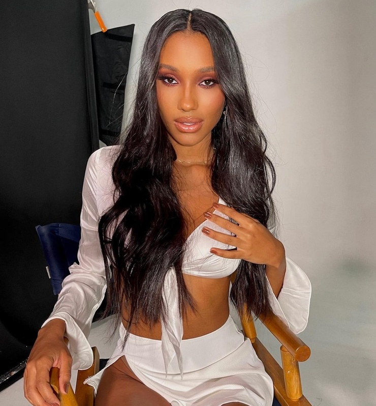 Image of Joyce Oliveira