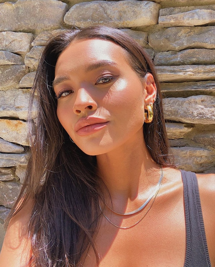 Picture of Nicole Elise
