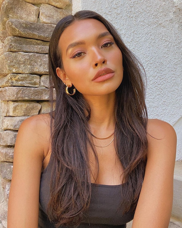 Image of Nicole Elise