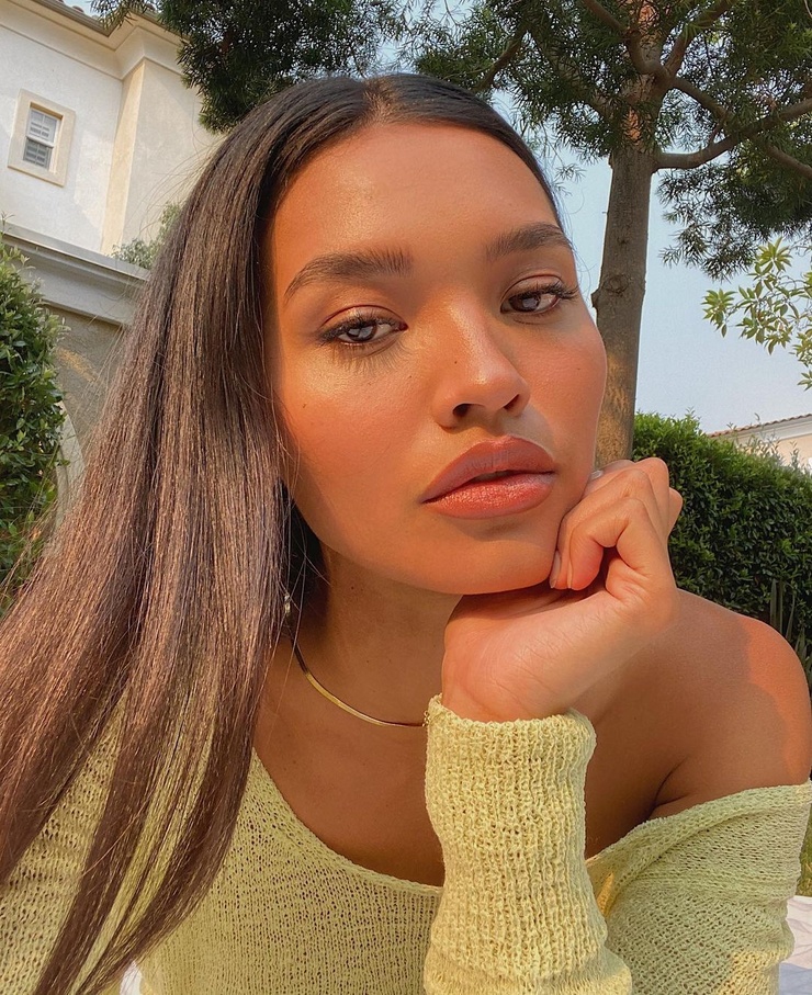 Picture of Nicole Elise