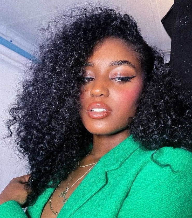 Picture of Mya-Louise Smith