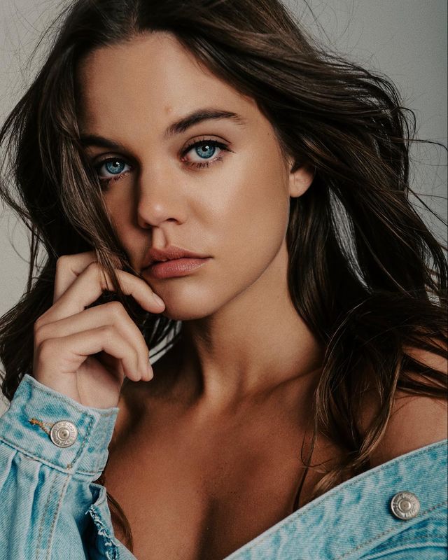 Picture of Lyena Strama