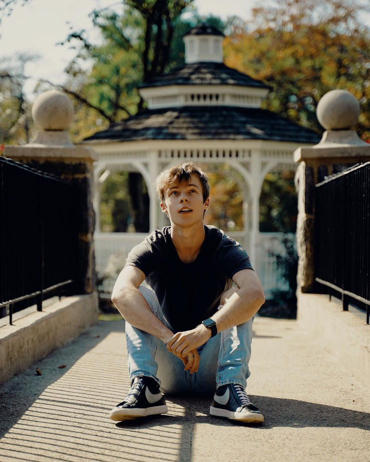 Picture of Nicholas Hamilton