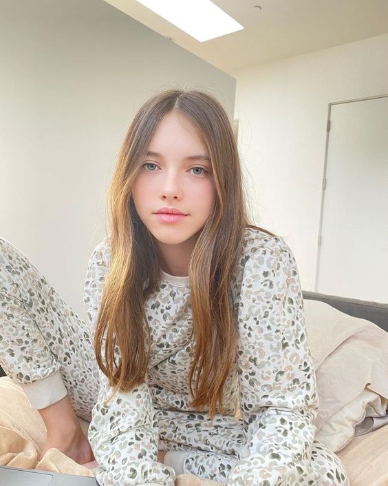 Listal - List the stuff you love! Movies, TV, music, games and books