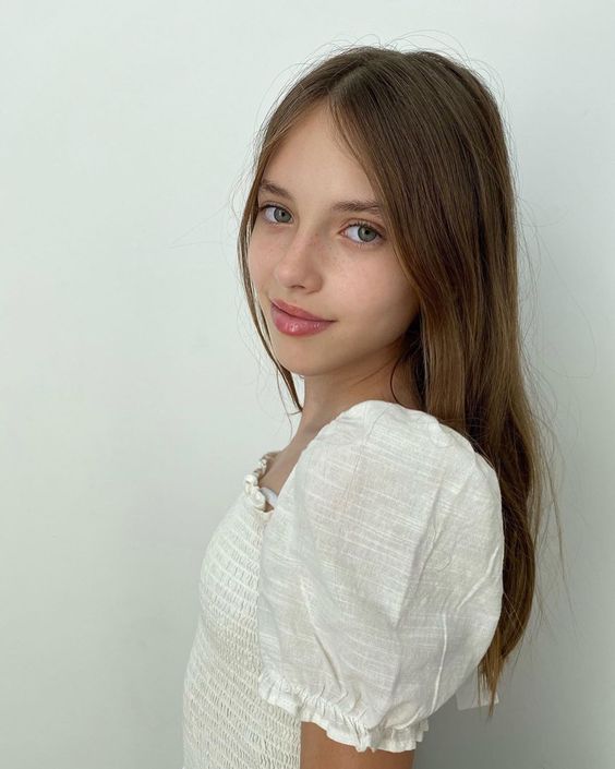 Listal - List the stuff you love! Movies, TV, music, games and books