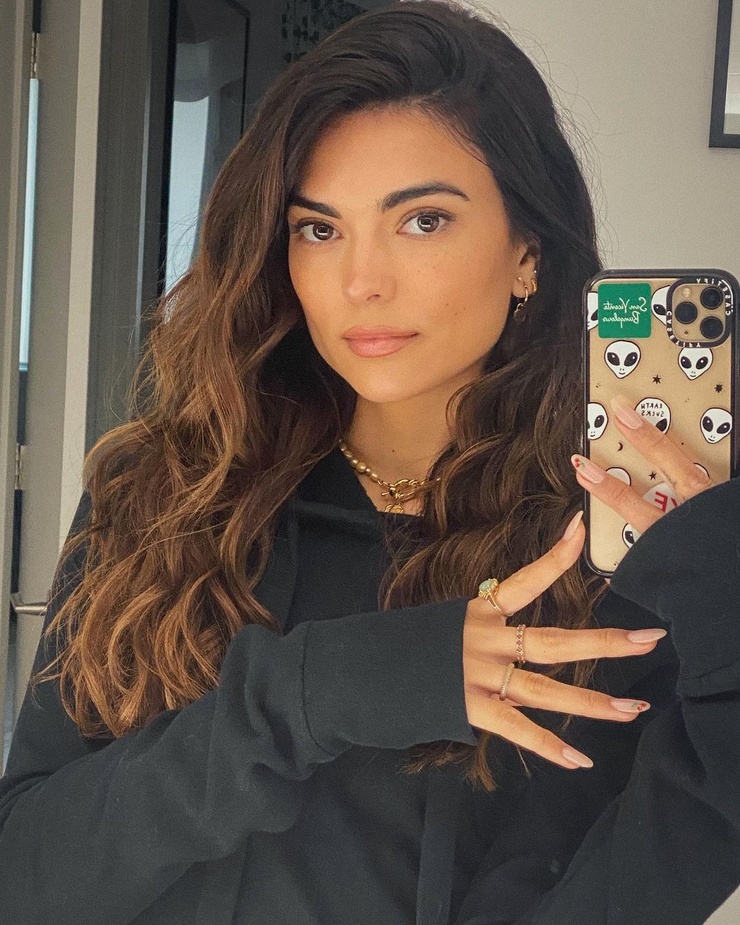 Picture of Kyra Santoro