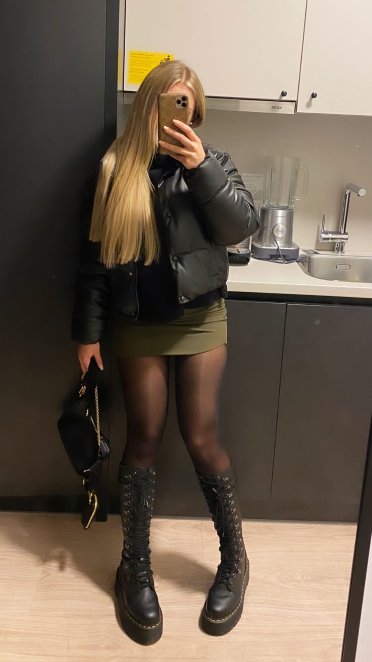 Picture of Alexa Breit