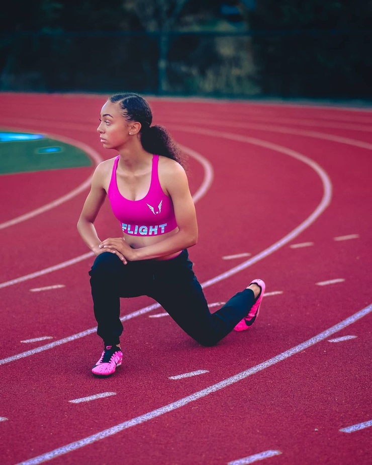 Myami Lawson picture