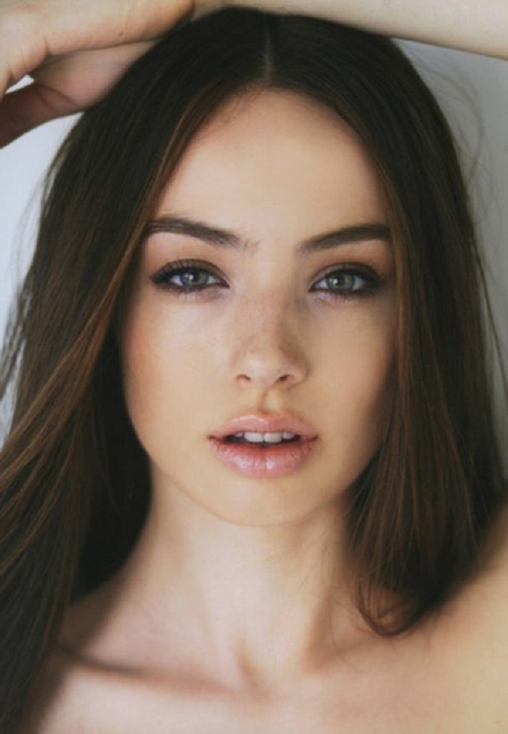 Listal - List the stuff you love! Movies, TV, music, games and books