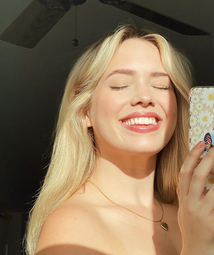 Picture of Chloë Marie Rhoades