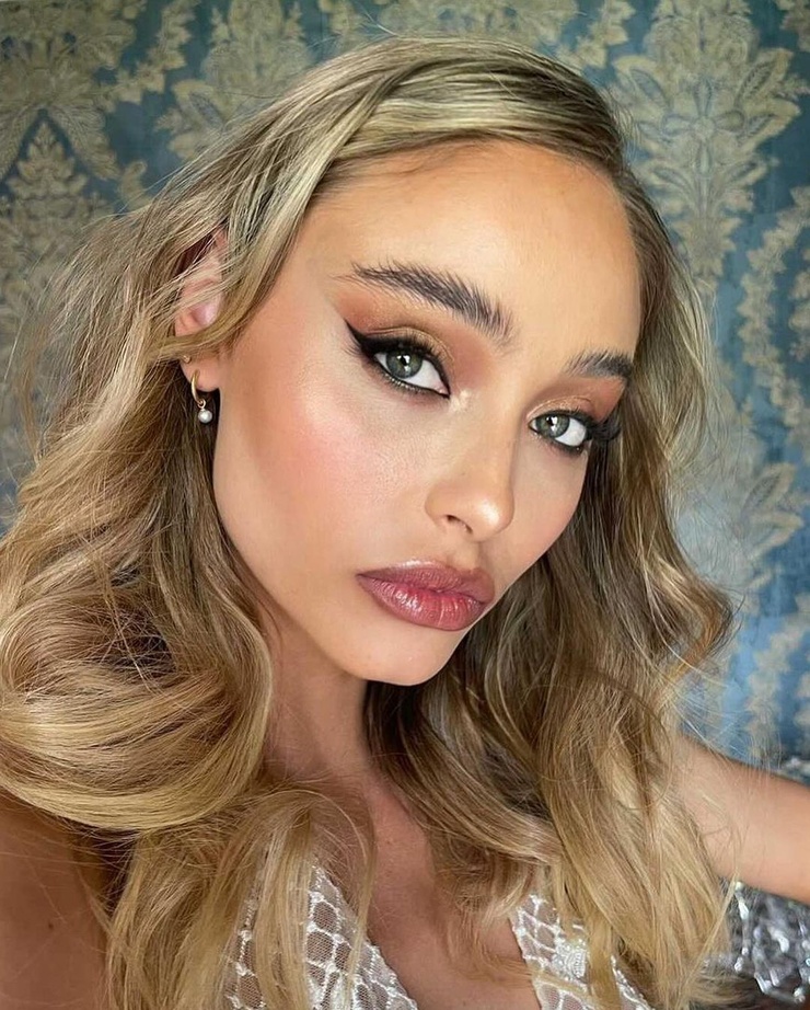 Picture of Zasha Lau-White