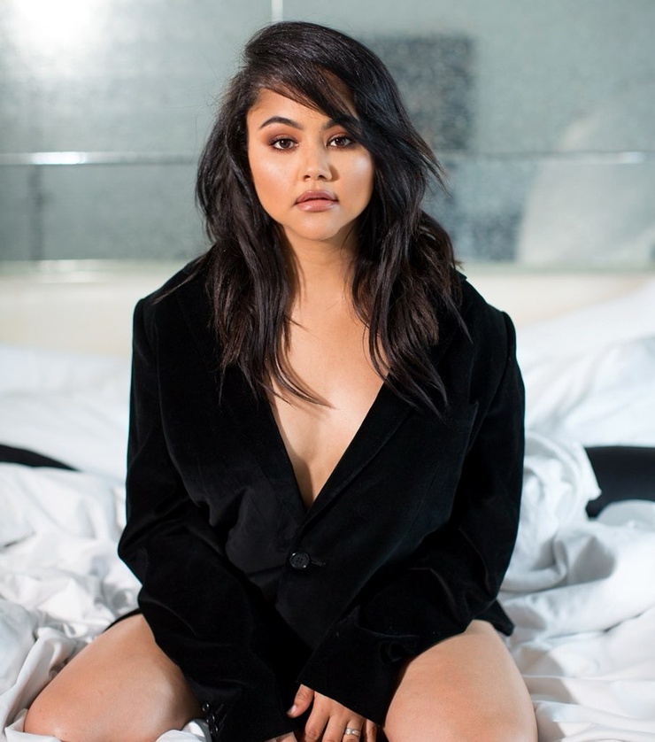 Picture of Kat DeLuna