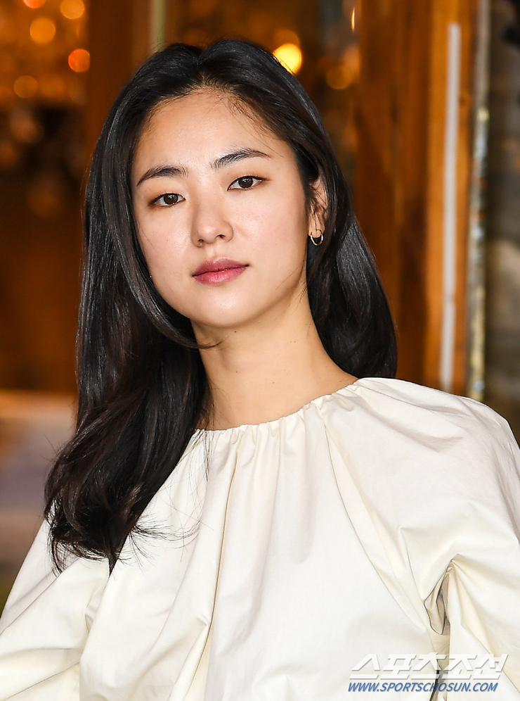 Picture of Yeo-bin Jeon