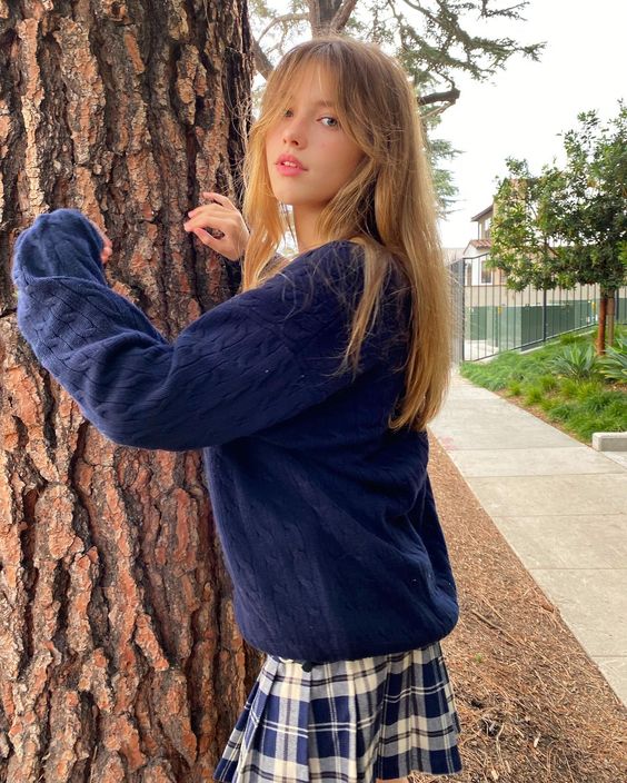 Listal - List the stuff you love! Movies, TV, music, games and books