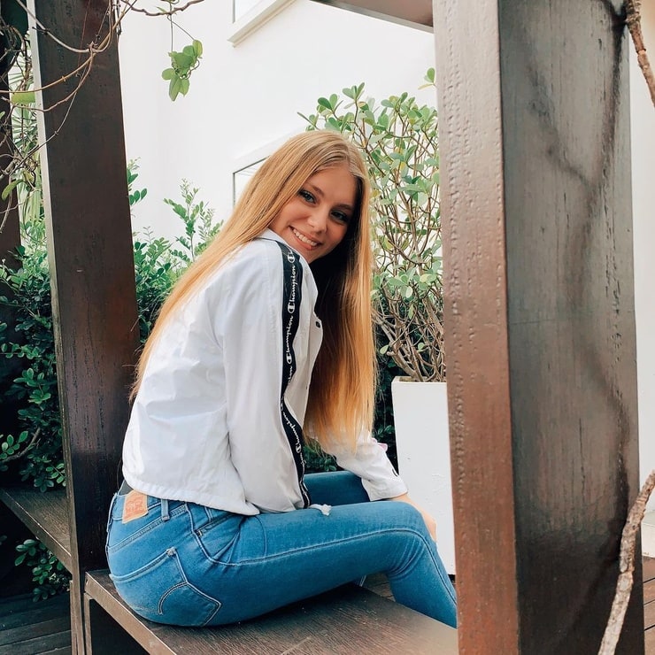 Picture of Luiza Baker