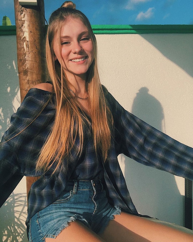 Picture of Luiza Baker