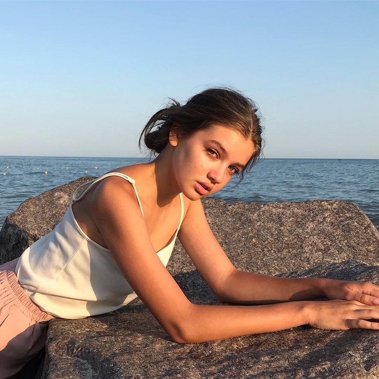 Picture of Vera Sky