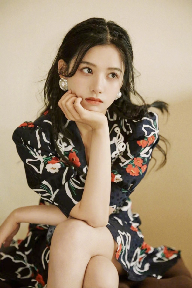 Jingyi Zhang picture