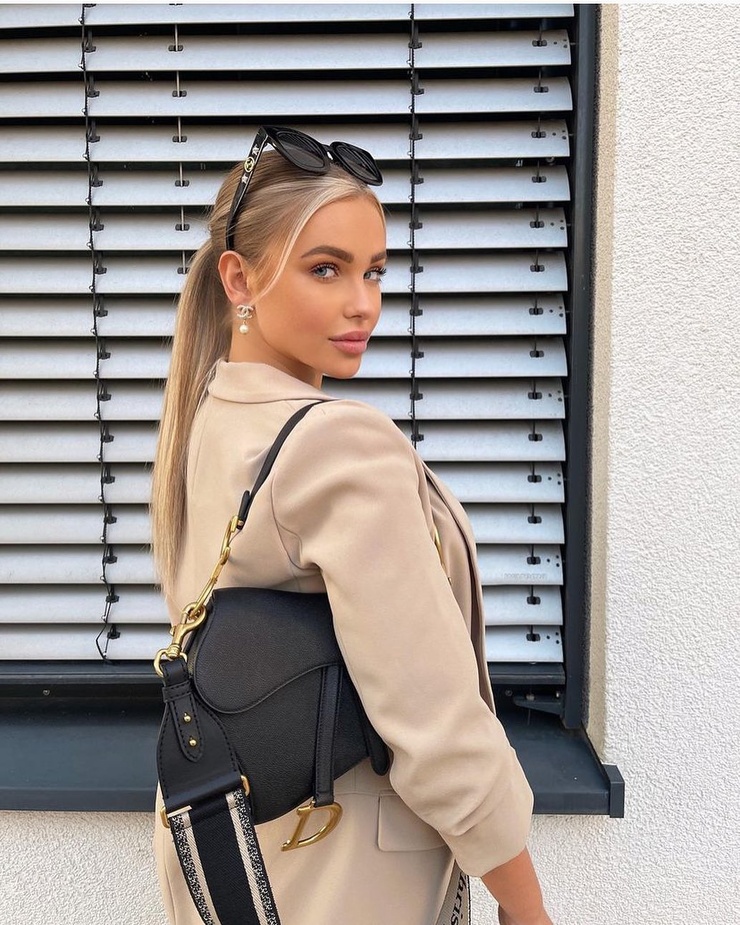 Picture of Angelia Aldinger