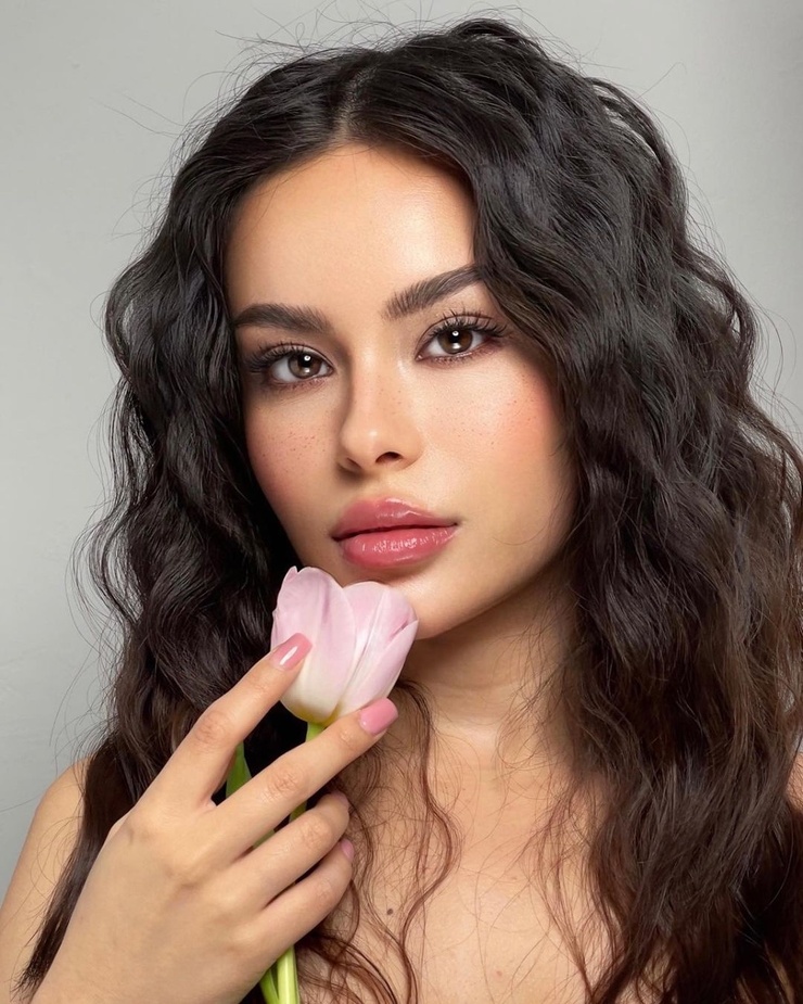 Picture of Hayley Bui