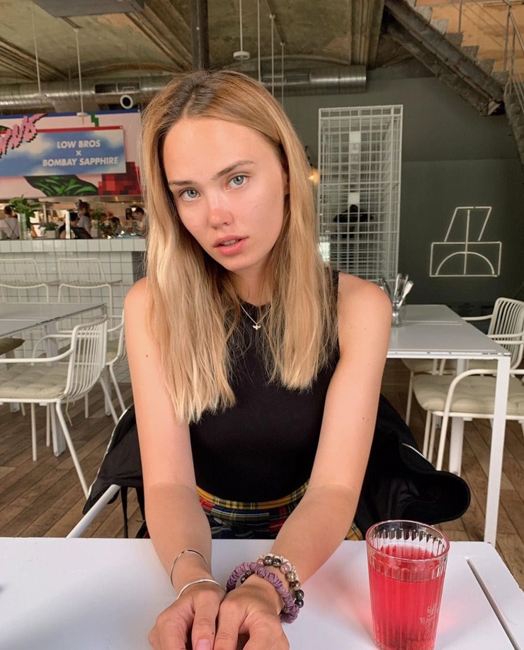 Picture of Yana Melik