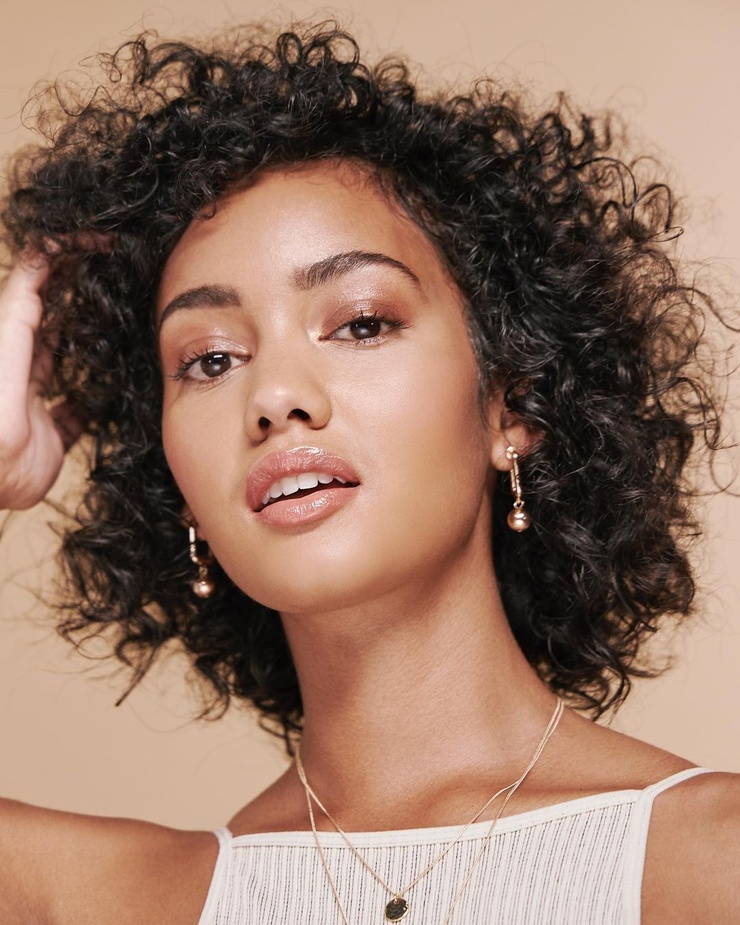 Picture of Zia Simpson