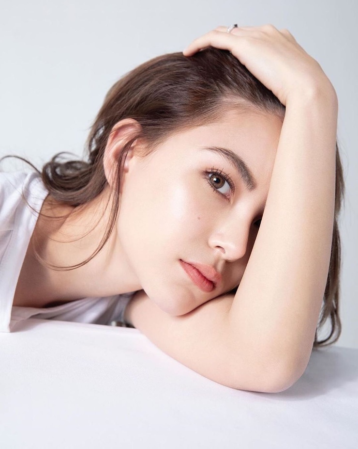 Picture of Hannah Quinlivan