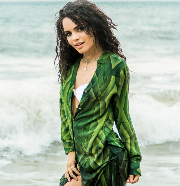 Picture of Carol Macedo