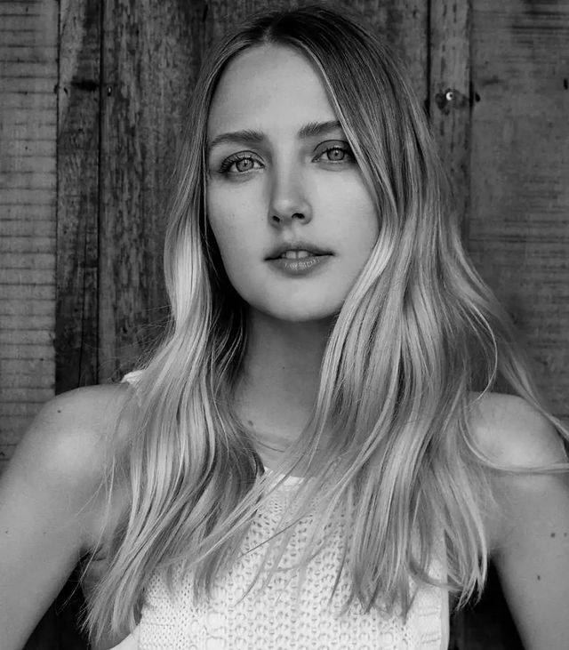 Picture of Luna May II